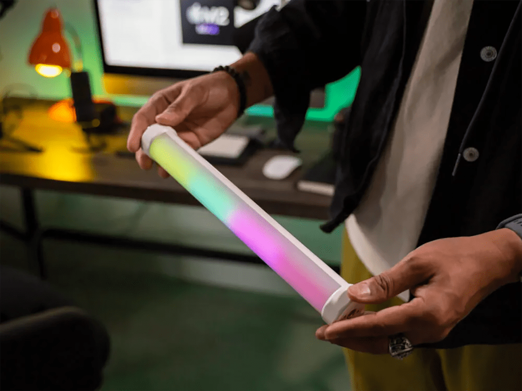 APUTURE AMARAN PT1C RGBWW TUBE LED (ประกันศูนย์) - Camera Maker